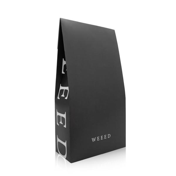 WEEEDオリジナルのペーパーバッグのMサイズ。ギフトラッピングにおすすめです。ボディクリーム<100g>が1個入るサイズ。ブリススクラブ120g、ブリスジェル、入浴剤などをプレゼントする時にもおすすめです。紙バッグ 角底袋 マ...