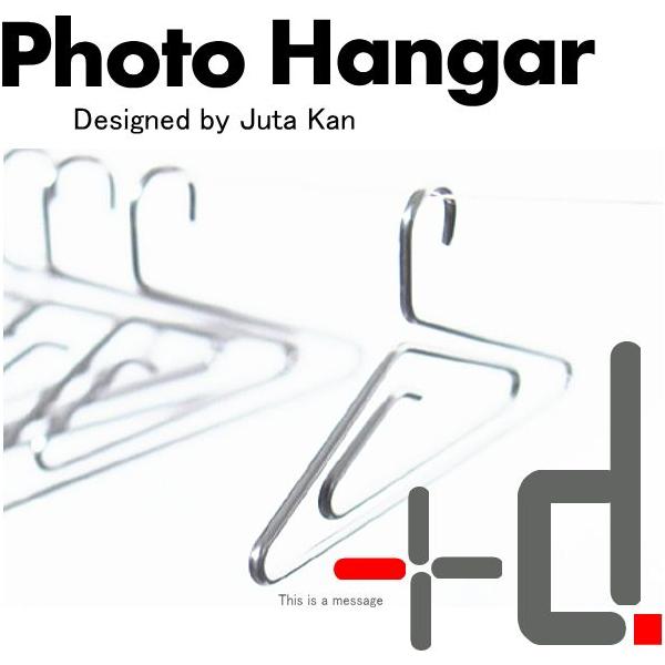 フォトハンガーで飾ると、写真やポストカードに穴をあけることなく素敵に飾れます。ワイヤーに吊るせば、新しい飾りかたが演出できます。大切な思い出を、ずっと美しいまま飾っておけます。 ニンジャピンとの使用なら、壁にもポストカードにもやさしく飾れま...