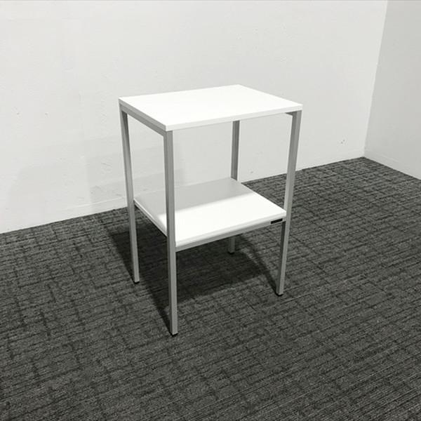 ■取り扱い番号AD-873098B■仕様メーカー : オカムラ製品名 : 電話台 4L93 フレーム・スクエアタイプ 4L93AA MG07色素材 : ホワイト外寸 : 幅450mm 奥行き350mm 高さ700mm ランク : Bランク■...