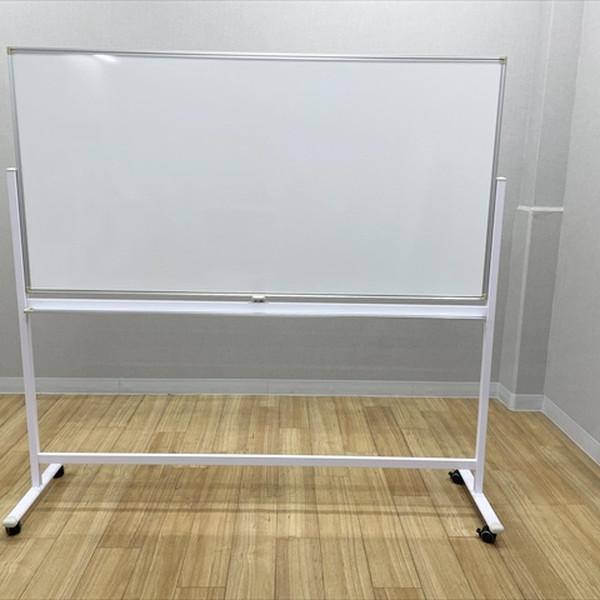 ■取り扱い番号BL-882767B■仕様製品名 : 脚付ホワイトボード 片面式色素材 : ホワイト外寸 : 幅1890mm 奥行き520mm 高さ1810mm ランク : Bランク■特徴粉受け付 右キャップ無スチール製会議室をはじめ、オフィ...
