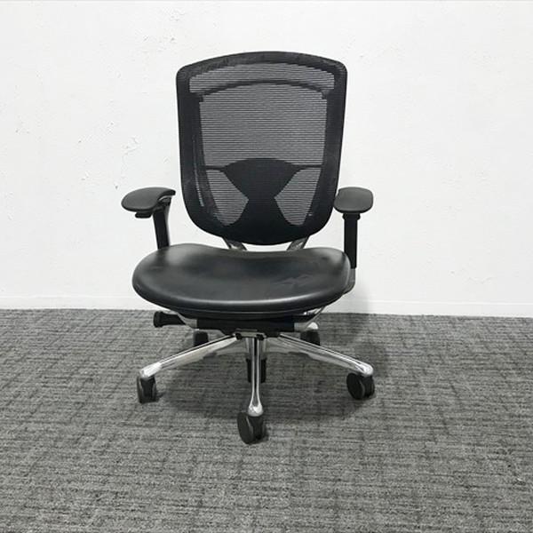 ■取り扱い番号IO-875430B■仕様メーカー : オカムラ製品名 : Contessa コンテッサチェア色素材 : ブラック外寸 : 幅650mm 奥行き625mm 高さ970mm ランク : Bランク■特徴背もたれ:メッシ(スタンダー...