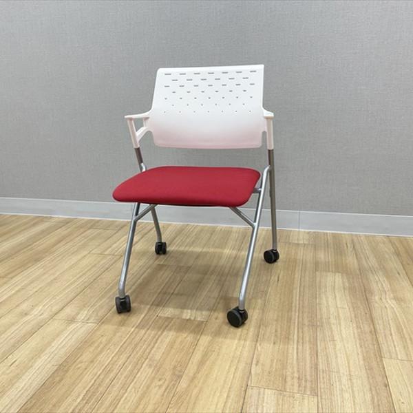 ■取り扱い番号IS-879567B■仕様メーカー : コクヨ製品名 : 平行スタッキングチェア 肘付 ピエガ 背樹脂タイプ キャスター付 CK-720PAWG4A8-W色素材 : ホワイト カーマイン外寸 : 幅520mm 奥行き555mm...