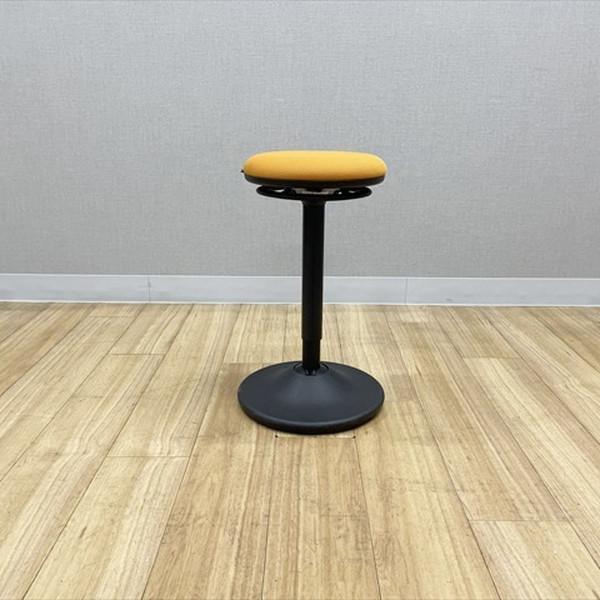■取り扱い番号IT-882210B■仕様メーカー : オカムラ製品名 : スツール 昇降式 ピルエット スイング脚スツール L122EA FSG8色素材 : オレンジ外寸 : 幅350mm 奥行き350mm 高さ565mm ランク : Bラ...