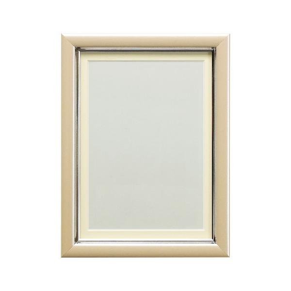 ■外寸：142 x 189mm■内寸：121 x 168mm■重量：220g■パッケージ：かぶせ箱（白箱）■対応サイズ：キャビネ判■柄：無地■本体：樹脂製■面材：ガラス縦横兼用スタンド付縦横 兼用・置きのみマット1枚付 [窓寸] 100 x...