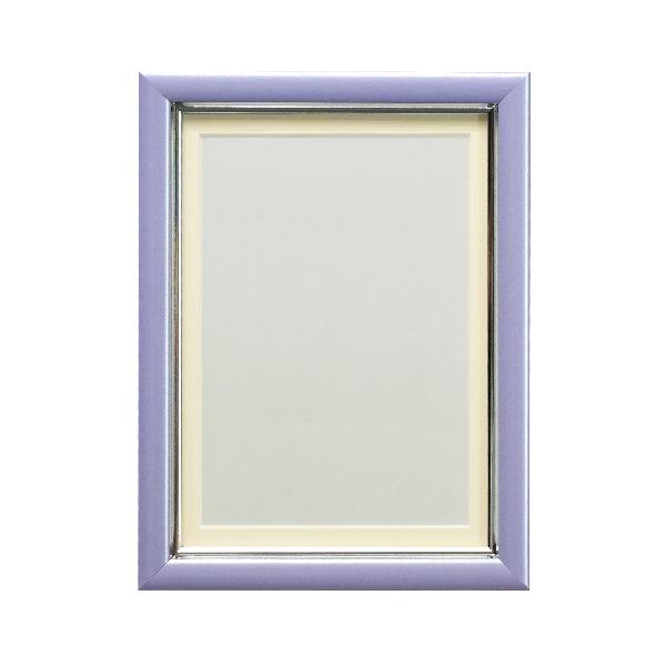 ■外寸：142 x 189mm■内寸：121 x 168mm■重量：220g■パッケージ：かぶせ箱（白箱）■対応サイズ：キャビネ判■柄：無地■本体：樹脂製■面材：ガラス縦横兼用スタンド付縦横 兼用・置きのみマット1枚付 [窓寸] 100 x...