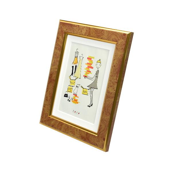 ■外寸：174 x 224mm■内寸：128 x 178mm■窓寸：119 x 169mm■重量：300g■パッケージ：かぶせ箱＋ヘッダー付 OPP袋■対応サイズ：ポスト判/2L判■柄：大理石/木目■本体：樹脂製■面材：ガラス壁掛用金具（吊...