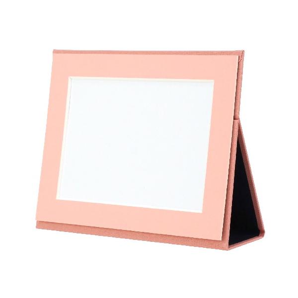 ■外寸：225×180×9mm（折りたたみ時）■窓寸：168×117mm■重量：170g■パッケージ：PP■対応サイズ：2L（127×178mm）■本体：紙、布置きのみ※窓に透明シートなどはついていません