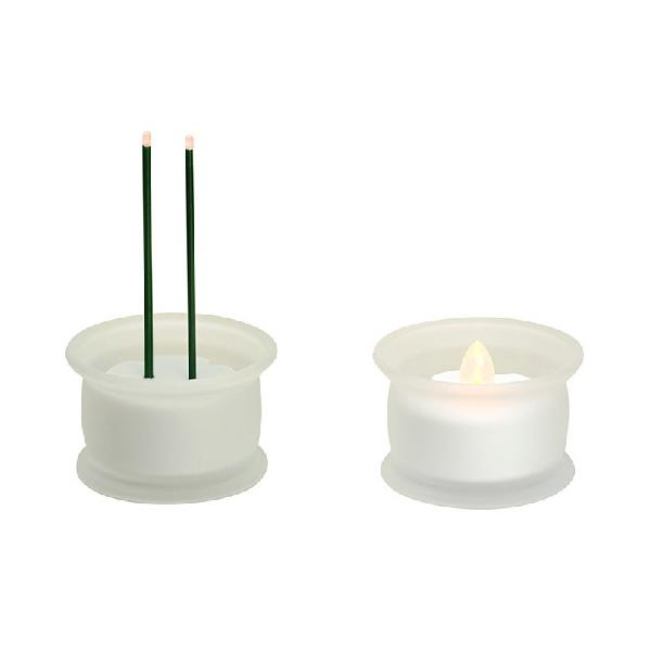 ■外寸：LEDローソク：幅67mm、高さ45mm／LED線香：幅67mm、高さ112mm■パッケージ：ボール紙製箱入り（白箱）セット内容：LEDローソク、LED線香材質：ガラス（容器）、樹脂（LED部）製単5電池×2本仕様（付属）※ガラスは...