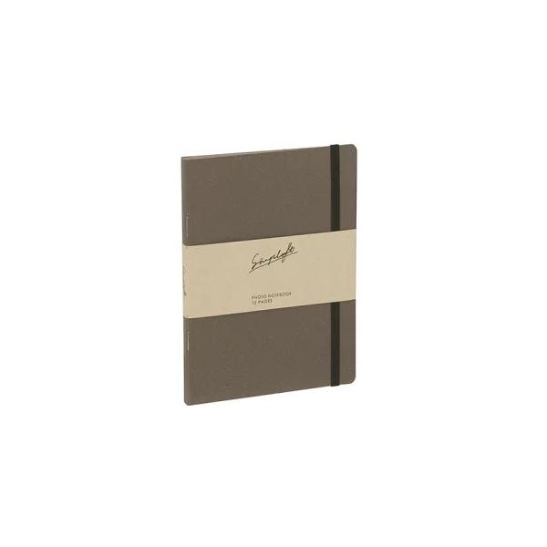 ●本体寸法：タテ170×ヨコ125×背巾10mm●貼り付け有効サイズ:タテ165×ヨコ120mm●パッケージ寸法:タテ180×ヨコ143×背巾10mm(ヘッダー+40mm)●本体重量:35g●本体重量：30g●ステッチャー綴式製本●ゴムバン...