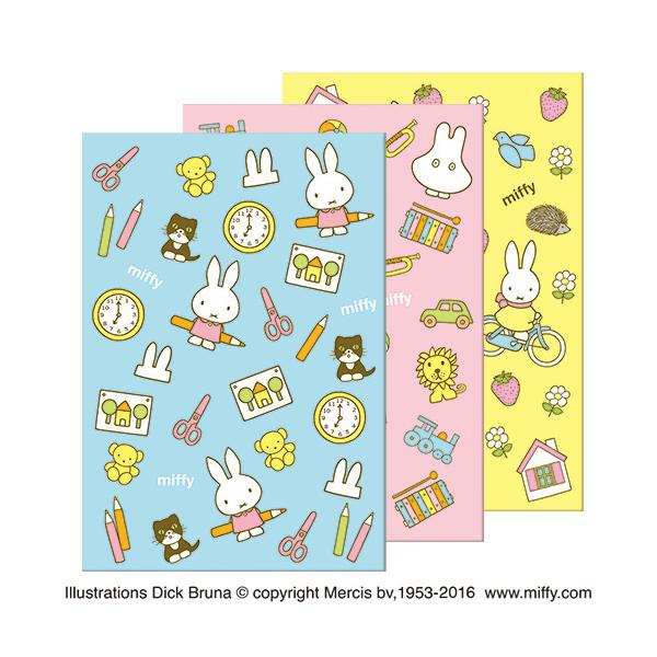 ●本体重量：90g●コートボール表紙　●ステッチャー綴式製本●台紙：L判2段ポケット台紙/冊（写真収納枚数：3冊で72枚）●透明吊り下げ袋入●日本製