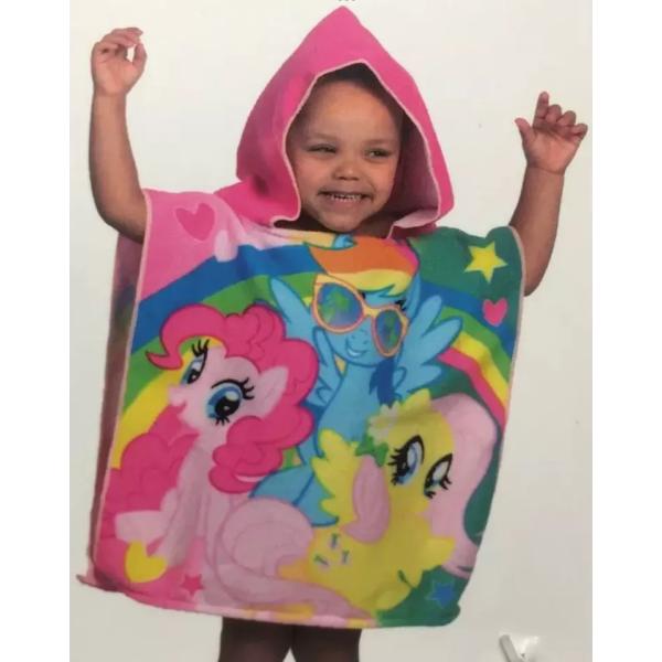 商品サイズ：100cmx50cm 100％ポリエステル　マイクロファイバー Hasbro公式ライセンス商品検索用：タオル　バスタオル　スポーツタオル　ビーチタオル　かっこいい　かわいい　珍しい　レア　輸入品　海外　綿　綿100　キャラクター...