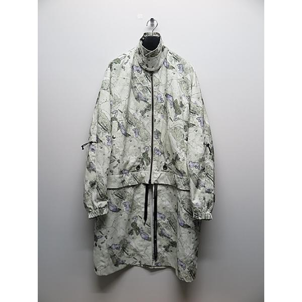 NIL/S ニルズ69,000 円 (税込 75,900 円)QUALITYポリエステル100％ SIZE　1　　2　　3 肩幅　ラグラン 肩袖　89　91　93cm 身幅　58　61　63cm 総丈　61（98）　63（101）　65（1...