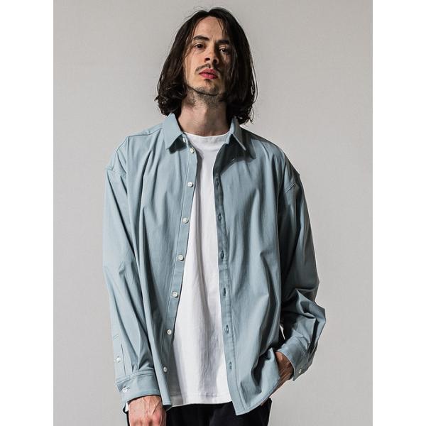 RESOUND CLOTHING リサウンドクロージング27,000 円 (税込 29,700 円)飽きのこないロングセラーの定番ナイロンジャックシャツシンプルながら一枚羽織るだけクールなスタイリングが組めるやや厚みのあるナイロンシャツジャ...