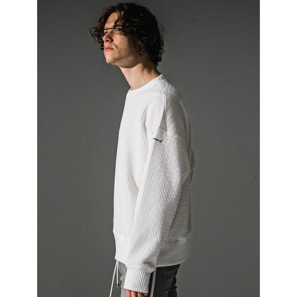 【発売日：2026年10月31日】RESOUND CLOTHING リサウンドクロージング19,000 円 (税込 20,900 円)オーバーニットトレーナー現代の技術を駆使し、カットソーの織り機を改造し作成したニット素材、やや大ぶりなピッ...