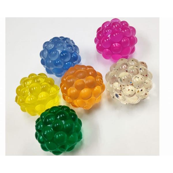 デコボコした形の変形スーパーボールです。水にうくのでスーパーボールすくいに使えます。直径３８ミリのサイズのものが１袋に１００個入っています。対象年齢６歳以上お祭り、縁日、文化祭、町内会、子ども会などのイベント屋台、お店の販促でスーパーボール...