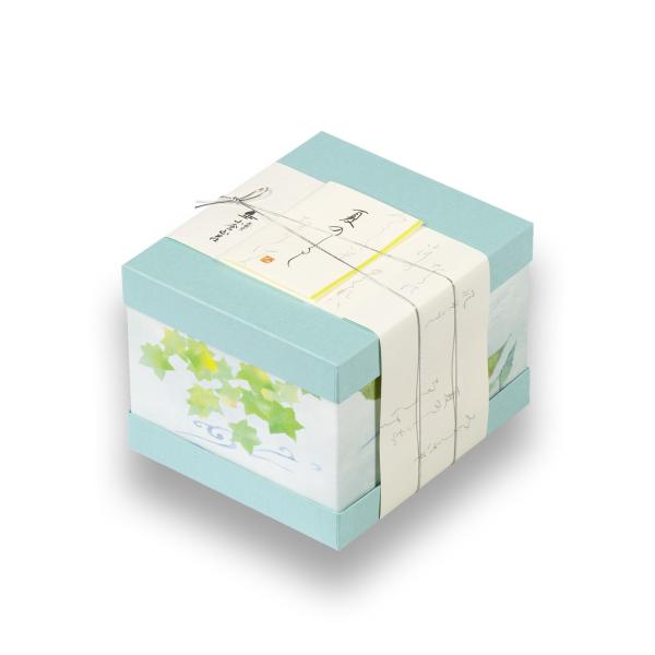 夏をぐら山春秋「風そよぐ」と寄石恋の詰め合わせをご用意しました。小倉山荘から「夏の到来」をお伝えする詰め合わせです。【内容量】●夏 をぐら山春秋「風そよぐ」×6袋(1袋8ヶ入)●寄石恋×4個(丹波黒豆涼菓、丹波黒豆わらび 各2個)【寸法】タ...