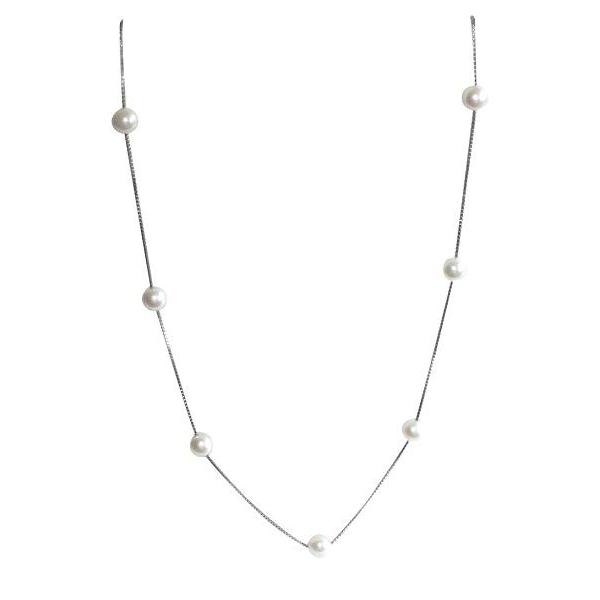 ●種類：あこや本真珠●サイズ：7.5-8.0mm●カラー：ホワイト●形状：セミラウンド●巻き：厚い●テリ：良好●キズ：少ない●枠素材：SV925