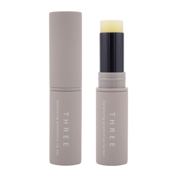 JAN 4562248591543【使用方法】1日数回、唇にやさしく塗り広げます。日中だけでなく夜の保湿リップクリームとしても、またリップカラーのベースとしても、お使いいただけます。【注意事項】※ご使用のパソコン、スマートフォンのモニター環...