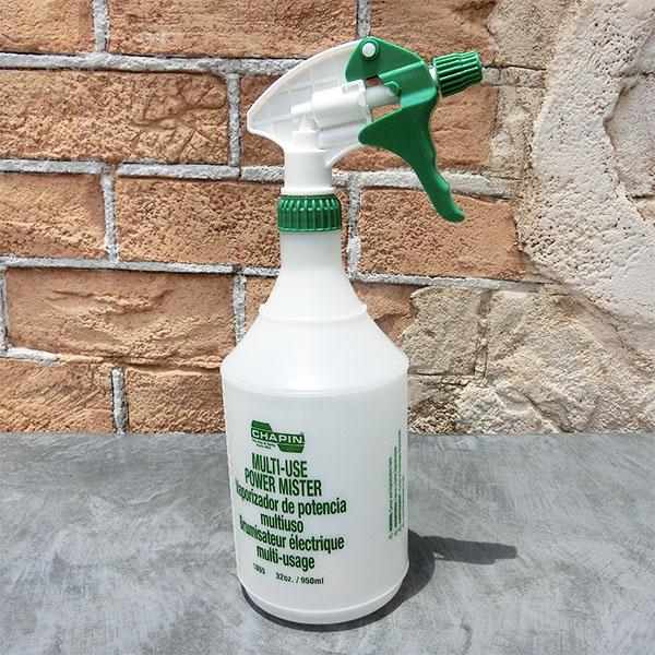 エイジング塗装の際の水の散布など多目的に使用できるハンディタイプのスプレーボトルです。