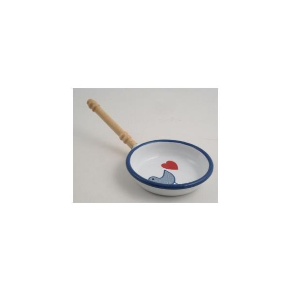 青い鳥とハートがチャーミングな、ホーロー製のフライパンです。実際に使用することも可能です。サイズ：22.5cm長メーカー：Munder-Email（ドイツ）