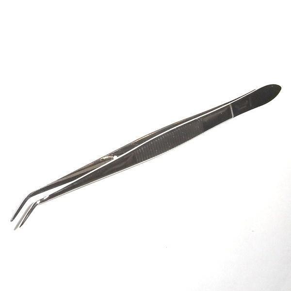 ・全長14cm・ニッケルメッキ・先端は正確に逃さずキャッチできるように窪みを付けその中に滑り止めの目を付してあります・また先端の噛み合わせが狂わないように途中に支柱とその受けを備えています・プラモデル等の組立作業など指先替わりの細かな作業に...