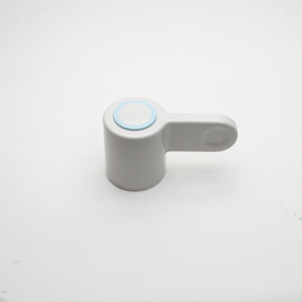 サークルレバー 水栓ハンドル ブルー PR261F-B（1個）グレー／ホワイトスピンドル式の水栓・蛇口用 取り換えハンドルリノベーションやリフォーム、メンテナンスの部材におすすめお子様にも使いやすいレバータイプのハンドルです。操作しやすいレ...