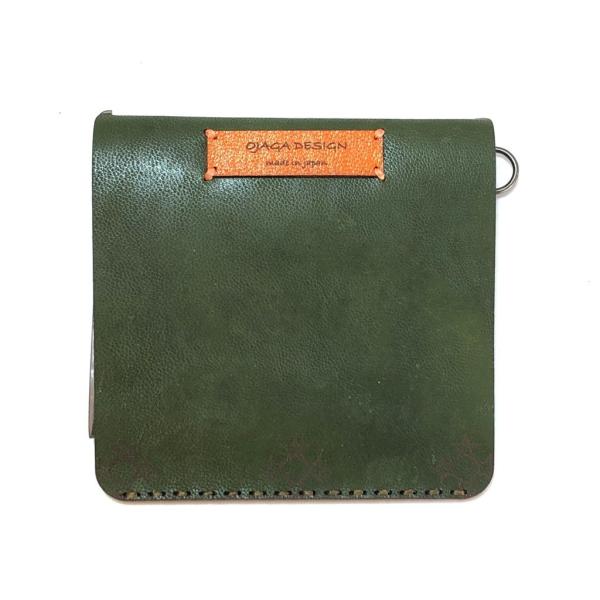 【在庫限りのアソートカラー】通常価格￥8,250　→　20％OFF￥6,600*革本来のキズが入りやすい素材を使用しております。掲載写真をご確認の上お買い求めください。一時保管するマスクと新品の予備マスクを分けて収納できる レザー＆PVC製...