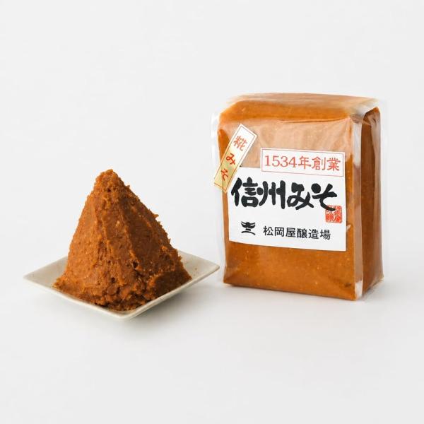 「商品情報」商品の説明  松岡屋の「糀みそ（粒）1kg」国産素材のこだわり味噌  昔ながらの製法でじっくり熟成松岡屋の糀みそ（粒）は、国産の大豆と米麹を使い、じっくりと熟成させています。余計な添加物を一切使わず、素材そのものの旨みと甘みを引...
