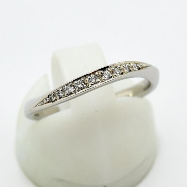 ■サイズ約10号 / 幅:約2.1~2.3mm / 約3.3g / D0.07■素材PT950 / ダイヤモンド■付属品なし■コメント上質なダイヤモンドが煌めく、モニッケンダムのダイヤモンドリングです。 新品仕上げ済みです。ご質問お待ちして...