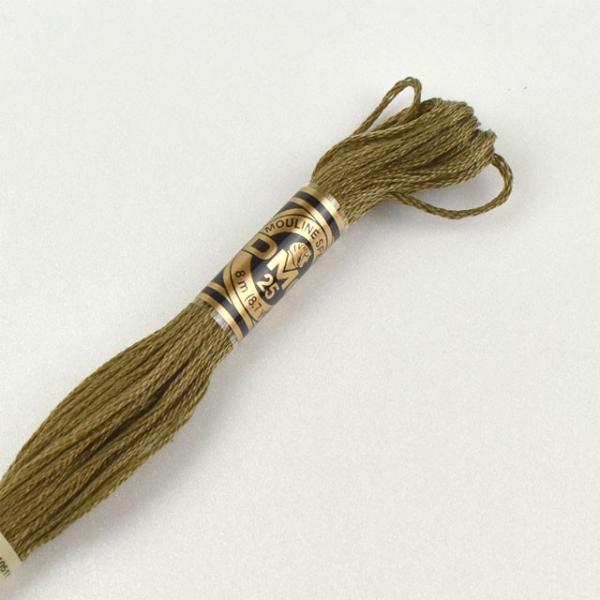 商品画像はサンプル画像のため、実物と色が異なります。目安としてご参照くださいませ。必ず色番号をご確認の上お買い求めください。●素材：100％最高級エジプト綿（長繊維）●容量：長さ約8ｍ、6本撚り●太さ：25番【商品の特徴】1746年にフラン...