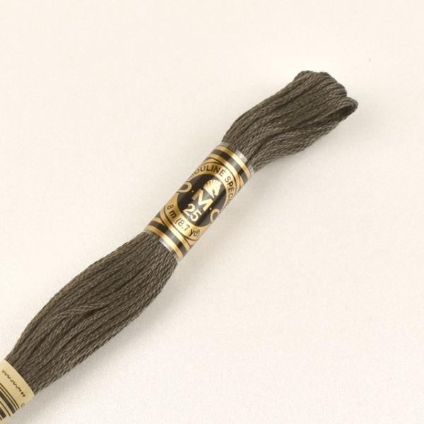 商品画像はサンプル画像のため、実物と色が異なります。目安としてご参照くださいませ。必ず色番号をご確認の上お買い求めください。●素材：100％最高級エジプト綿（長繊維）●容量：長さ約8ｍ、6本撚り●太さ：25番【商品の特徴】1746年にフラン...