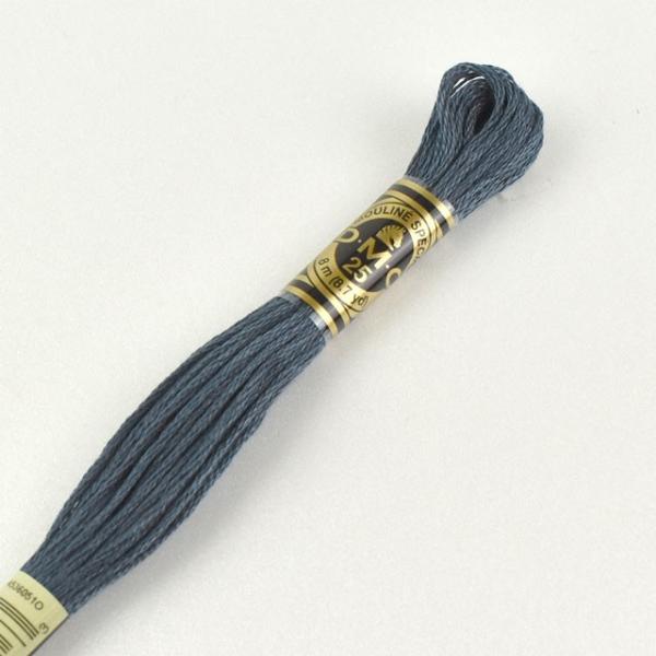 商品画像はサンプル画像のため、実物と色が異なります。目安としてご参照くださいませ。必ず色番号をご確認の上お買い求めください。●素材：100％最高級エジプト綿（長繊維）●容量：長さ約8ｍ、6本撚り●太さ：25番【商品の特徴】1746年にフラン...