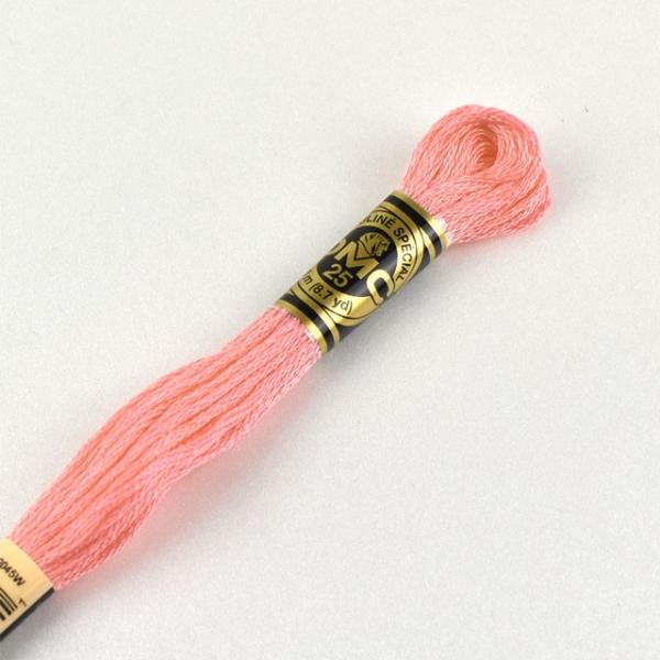 商品画像はサンプル画像のため、実物と色が異なります。目安としてご参照くださいませ。必ず色番号をご確認の上お買い求めください。●素材：100％最高級エジプト綿（長繊維）●容量：長さ約8ｍ、6本撚り●太さ：25番【商品の特徴】1746年にフラン...