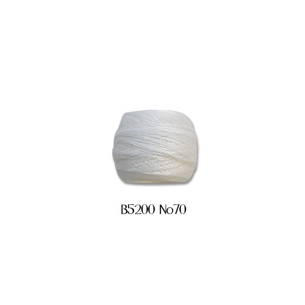 ●素材：綿100％●容量：20g（320m）●使用針：レース針10号【商品の詳細】＃20が1番太く数字が大きくなるごとに糸は細くなります。繊細で細かいクロシェや、襟飾りなどの作品に最適。二重にシルケット加工が施され、丈夫な糸で美しく艶やかな...