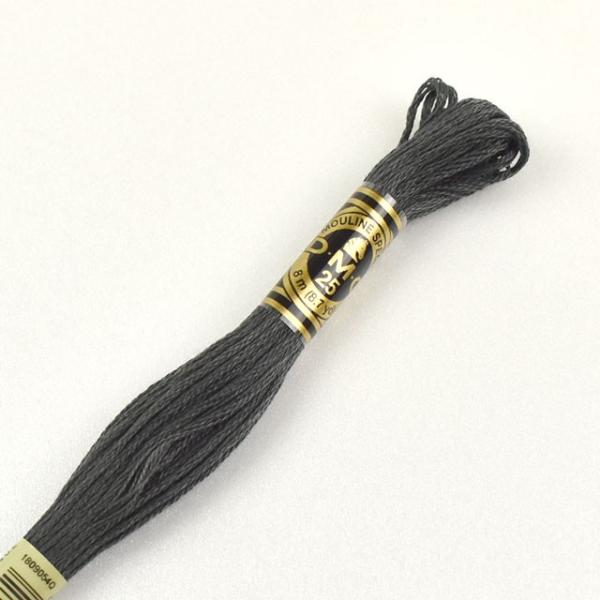 商品画像はサンプル画像のため、実物と色が異なります。目安としてご参照くださいませ。必ず色番号をご確認の上お買い求めください。●素材：100％最高級エジプト綿（長繊維）●容量：長さ約8ｍ、6本撚り●太さ：25番【商品の特徴】1746年にフラン...