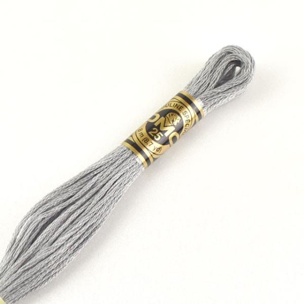 商品画像はサンプル画像のため、実物と色が異なります。目安としてご参照くださいませ。必ず色番号をご確認の上お買い求めください。●素材：100％最高級エジプト綿（長繊維）●容量：長さ約8ｍ、6本撚り●太さ：25番【商品の特徴】1746年にフラン...