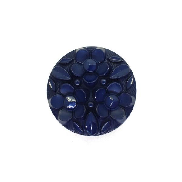 【素材】ナイロン【商品の特徴】小さなお花が彫刻されているように模様が浮き上がったデザインです。角度によって模様がはっきりしたり光沢感が出ます。軽量なのでイヤリングなどにご利用いただいても邪魔しません。サイズも豊富なので様々な用途にご利用いた...