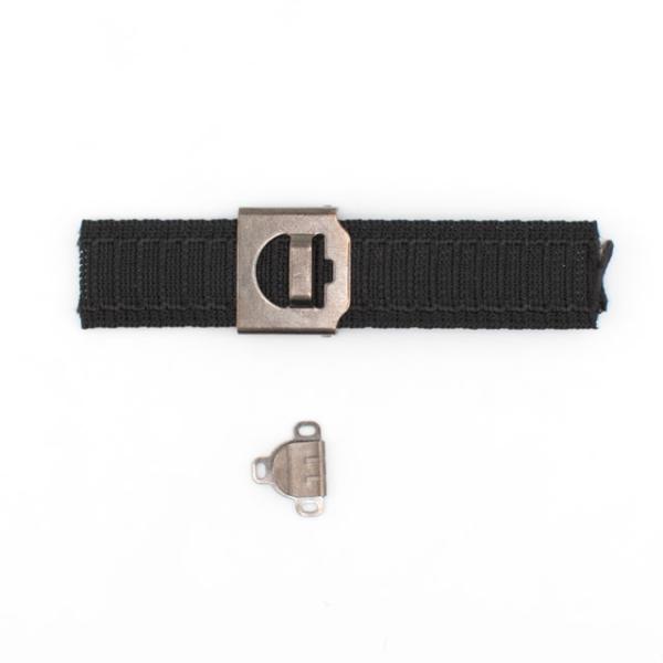 ●素材：金具部分 真鍮●サイズ：テープ 約90mm  　　　　　ホック 内径約10ｍm　　　　　　※検針器対応【商品の詳細】ウエストアジャスターの部品セットです。ストッパーを動かすことで、ウエストが緩くなってしまったスカートやパンツのサイズ...