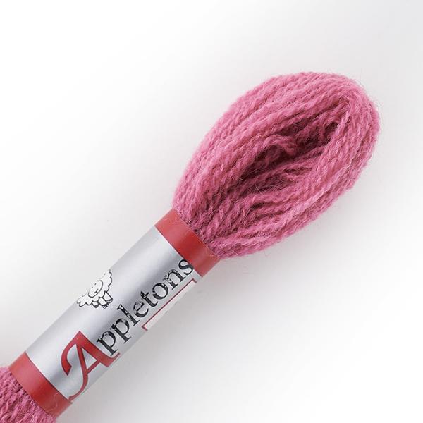 ●素材：ウール100％●容量：25m●イギリス製【商品の特徴】イギリス生まれのウール刺繍糸。ウール刺繍糸では比較的細め（一般的な25番刺繍糸の3〜4本どり程度の太さ）でやわらかいタイプの糸です。ヨーロッパ独特の美しいカラー展開。生産時期によ...