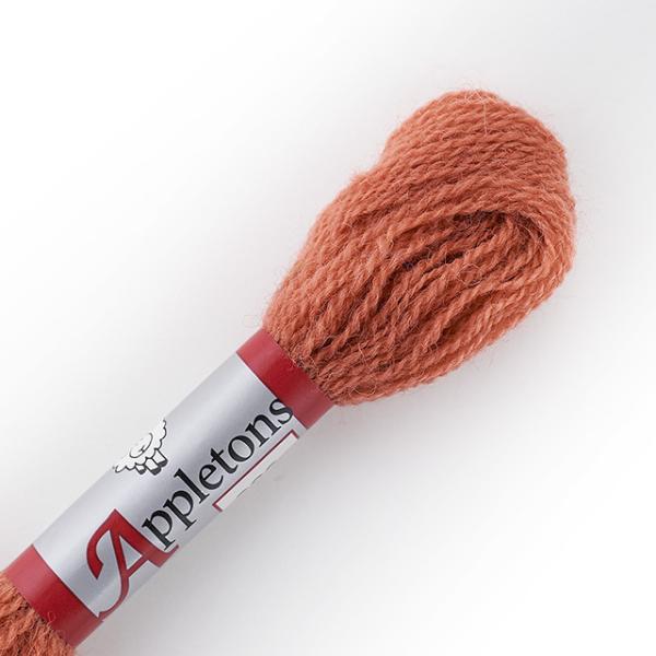 ●素材：ウール100％●容量：25m●イギリス製【商品の特徴】イギリス生まれのウール刺繍糸。ウール刺繍糸では比較的細め（一般的な25番刺繍糸の3〜4本どり程度の太さ）でやわらかいタイプの糸です。ヨーロッパ独特の美しいカラー展開。生産時期によ...