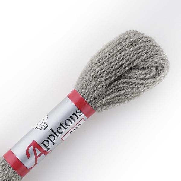 ●素材：ウール100％●容量：25m●イギリス製【商品の特徴】イギリス生まれのウール刺繍糸。ウール刺繍糸では比較的細め（一般的な25番刺繍糸の3〜4本どり程度の太さ）でやわらかいタイプの糸です。ヨーロッパ独特の美しいカラー展開。生産時期によ...