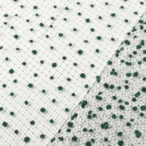 ●素材：チュール部分…ナイロン100％　　フロッキー部分…レーヨン100％●生地幅：約92cm【生地の特徴】目が粗めのネット生地にふかふかのフロッキーがついた可愛らしい生地です。帽子の装飾用としてよく使われます。ヘッドドレスやハット、小物、...