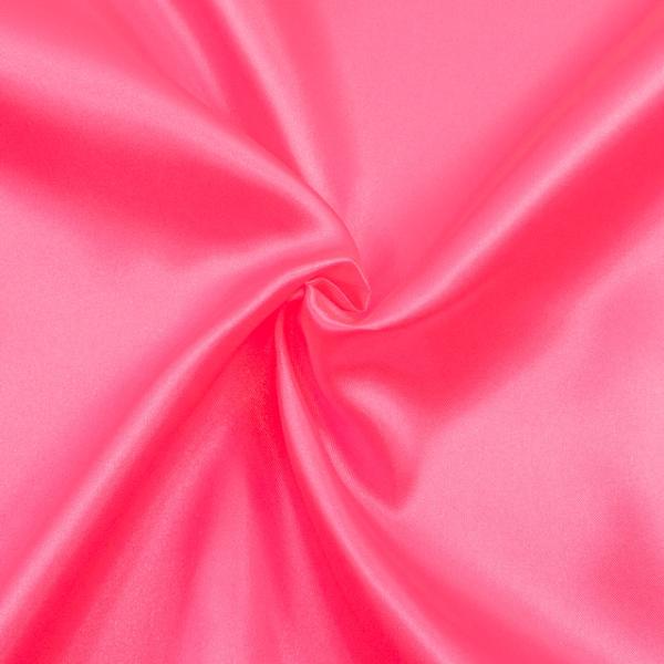 ●素材：ポリエステル100％●生地幅：約122cm【生地の特徴】光沢とハリ感のある薄手のポリエステルサテンです。帯電防止加工をしている為、ドレスや衣装製作におすすめです。色数も豊富で発色もキレイなのでコスプレ衣装やお遊戯会、舞台衣装やディス...