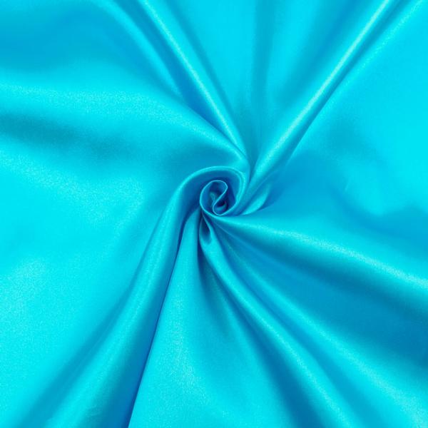 ●素材：ポリエステル100％●生地幅：約122cm【生地の特徴】光沢とハリ感のある薄手のポリエステルサテンです。帯電防止加工をしている為、ドレスや衣装製作におすすめです。色数も豊富で発色もキレイなのでコスプレ衣装やお遊戯会、舞台衣装やディス...