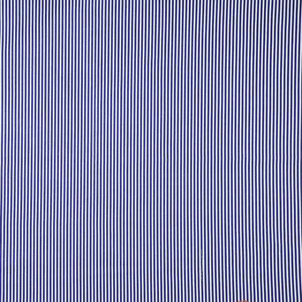 ●素材：綿100％●生地幅：約110cm【生地の特徴】幅約2.5mm前後のストライプ柄のプリント生地。生地の表面に光沢感を出す「ソフトチンツ加工」が施されたシーチングなので、サラサラでなめらかな柔らかい肌ざわりです。【ご注意】天然繊維のため...