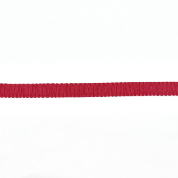 ●素材：ポリエステル80％ ポリウレタン20％【商品の特徴】フリルのついたゴムテープです。肌触りが柔らかく、ストラップゴムに適しています。