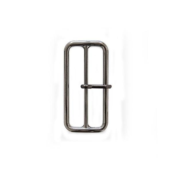 ●素材：キャスト●サイズ：内径 約50mm（詳細画像をご確認下さい）※ロット違いにより、数mm異なる場合がございます。予めご了承下さいませ。【商品の詳細】ピン付けが不要の金属バックルです。様々な用途にお使いいただけます。本体はわずかにカーブ...