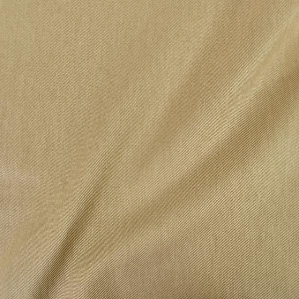 ●素材：綿100％●生地幅：約110cm【生地の特徴】オールドデニム風のプリントがされたツイル生地です。一般的なツイルに比べやや厚手のコットン生地で、デニムに比べ柔らかく扱いやすいのが魅力です。柔らかい風合いで比較的丈夫な生地なので、パンツ...