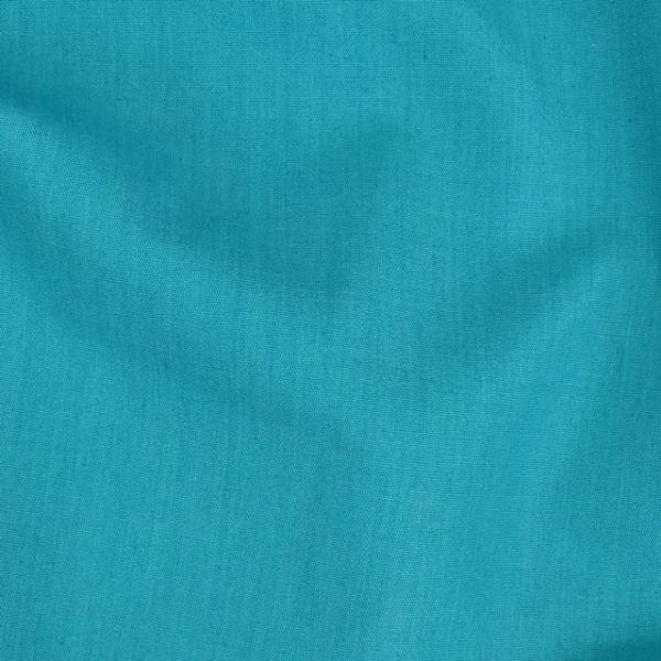 ●素材：ポリエステル65％　綿35％●生地幅：約114cm【生地の特徴】ポリエステル混のブロード生地です。綿100％の生地に比べシワになりにくいのが特徴です。手縫いでもミシンでも縫いやすいので、初心者の方にも扱いやすい生地です。※2枚目以降...