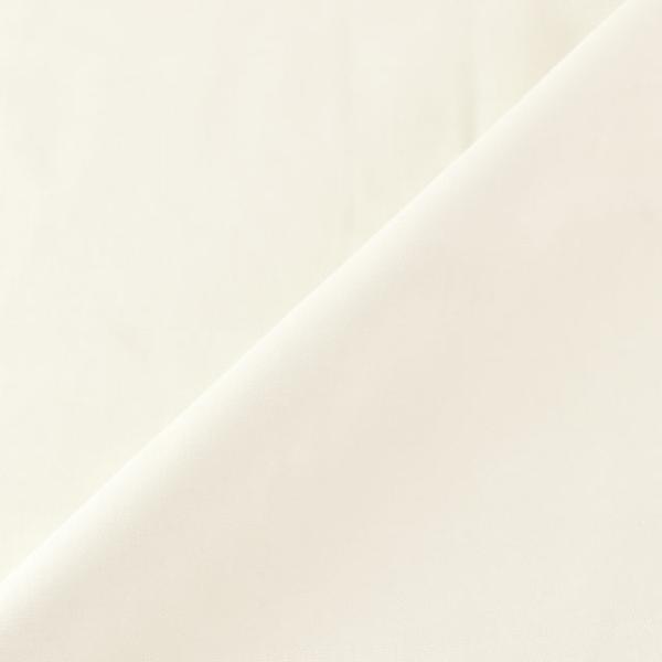 ●素材：綿100％●生地幅：約88cm【生地の特徴】平織りで薄手の柔らかめなコットン生地です。針の通りがよく、パッチワークなどによく使われています。手芸初心者の方におすすめな扱いやすい生地。縮みやすいので、ご使用前は水通しをすることをおすす...